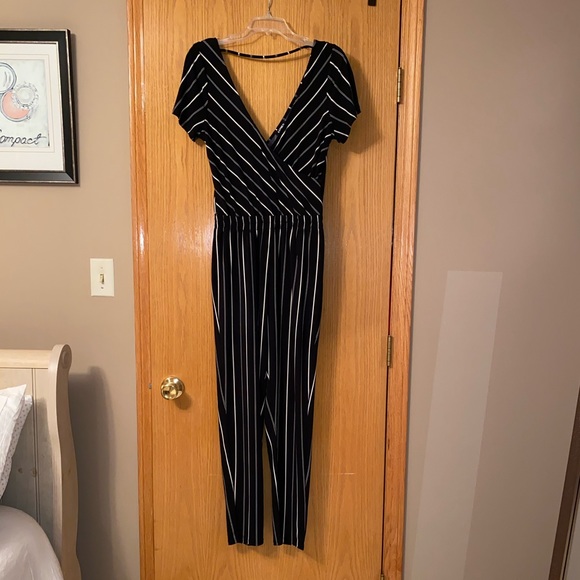 Express | Pants & Jumpsuits | Womens Express Jumpsuit | Poshmark